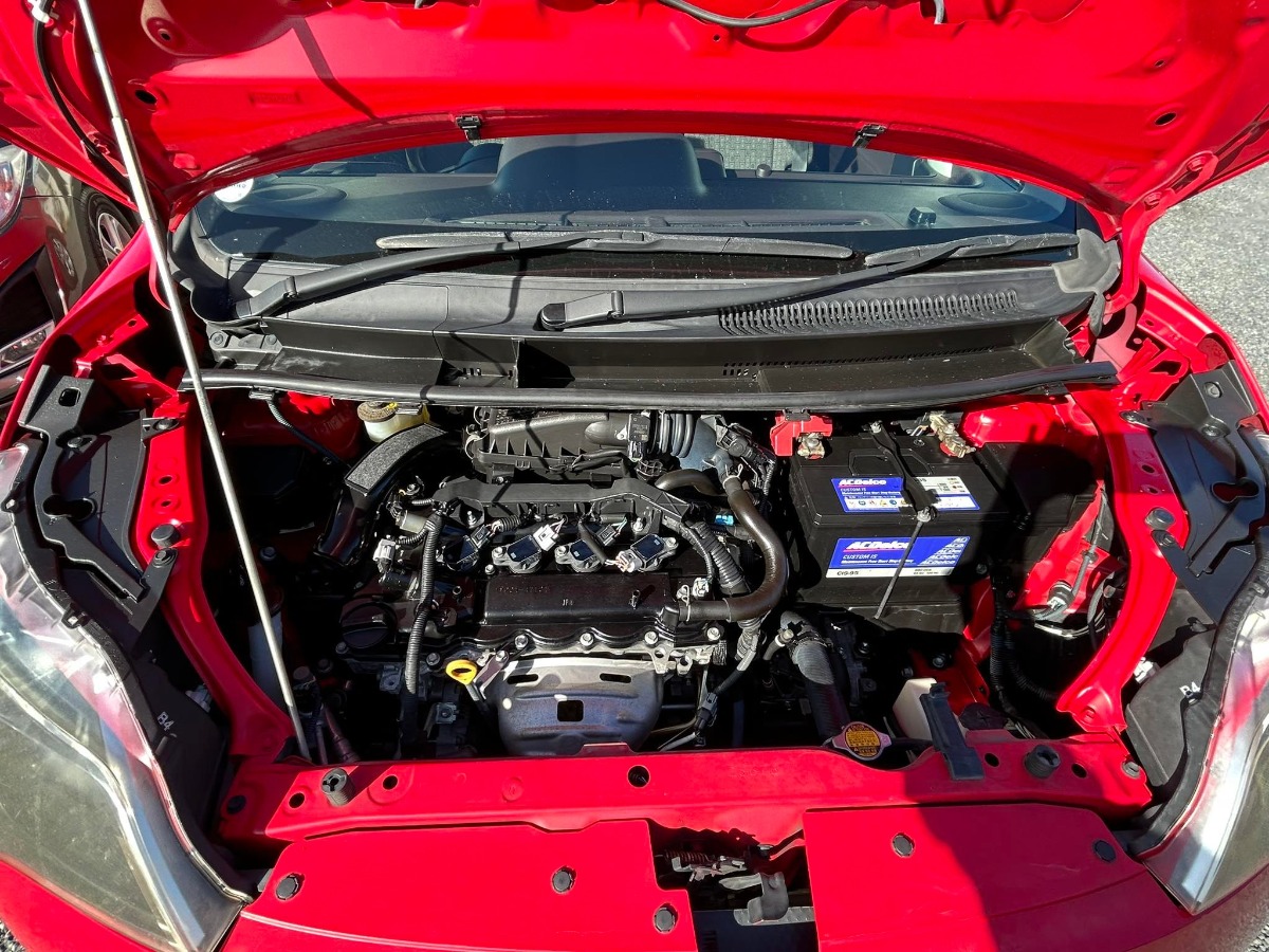 2012 Toyota Spade X | Osaka Carz