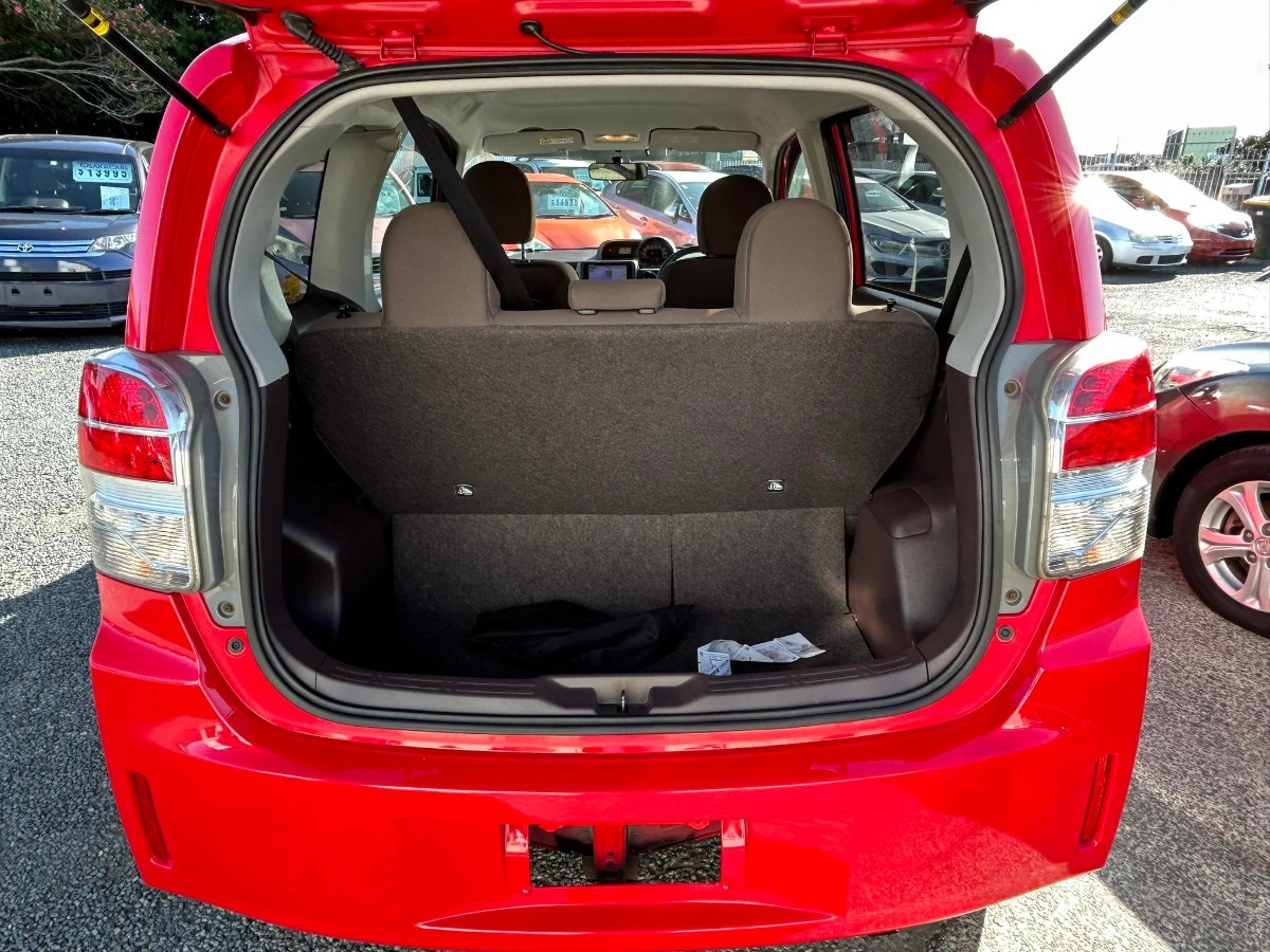 2012 Toyota Spade X | Osaka Carz