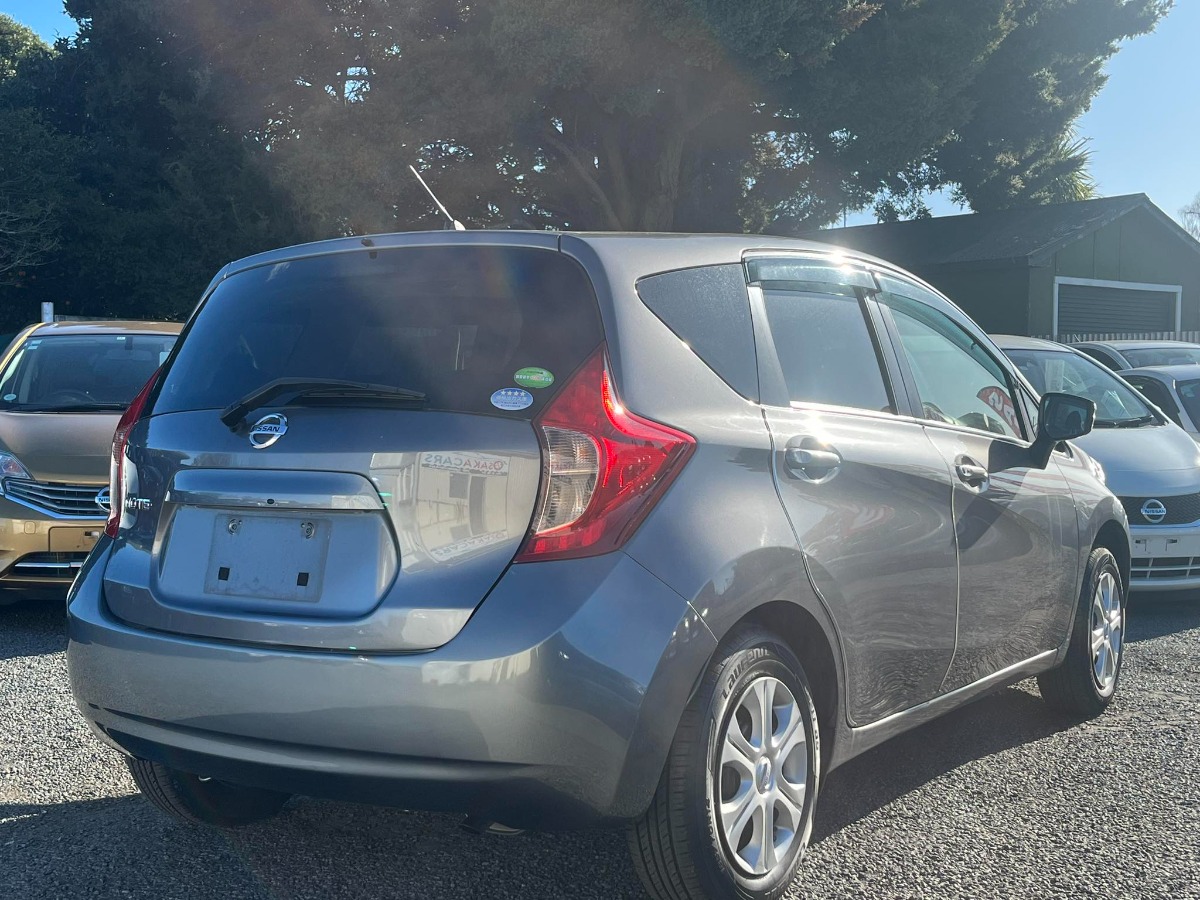 2015 Nissan Note X | Osaka Carz